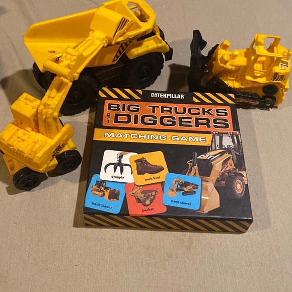 Caterpillar | Toys | Three Construction Toys And Caterpillar Big Trucks ...
